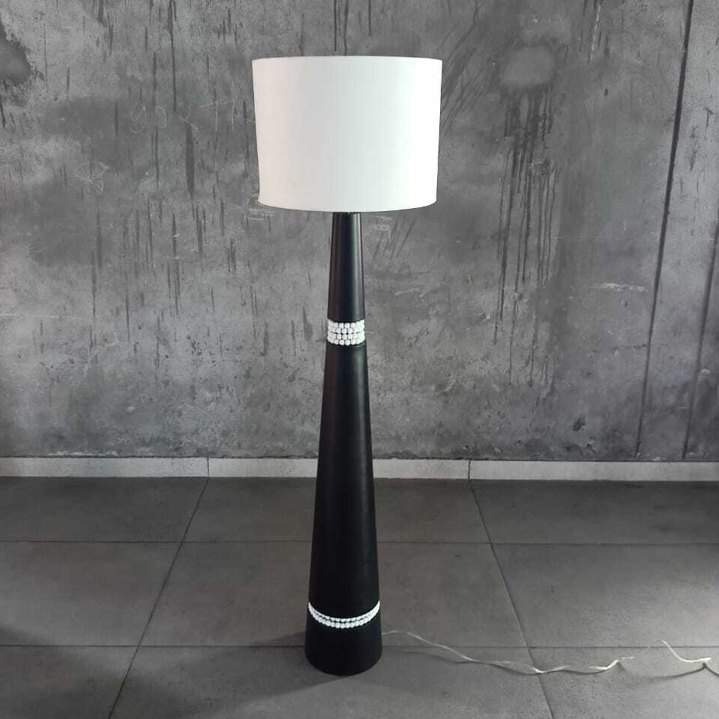 Abacus Bead Black | 𝘔𝘦𝘵𝘢𝘭 – Objects In Space